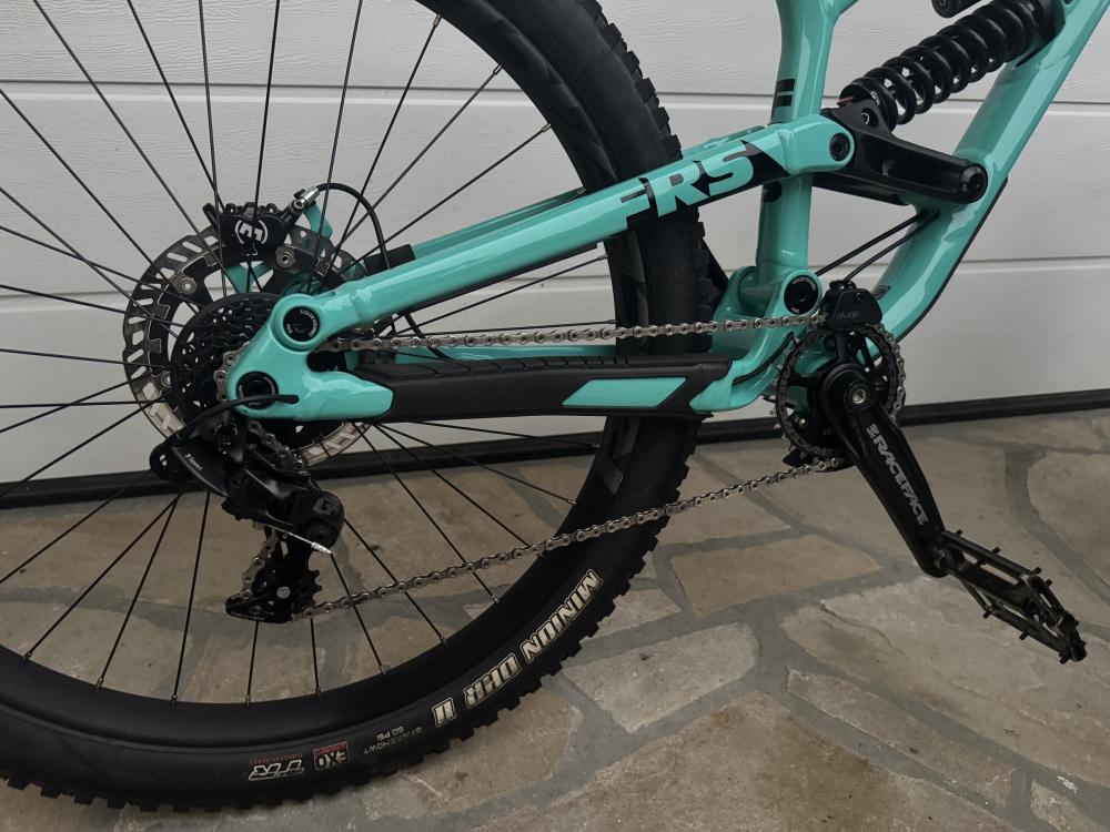 Commencal FRS - Cikloberza Mali Oglasi - 2Bike.rs