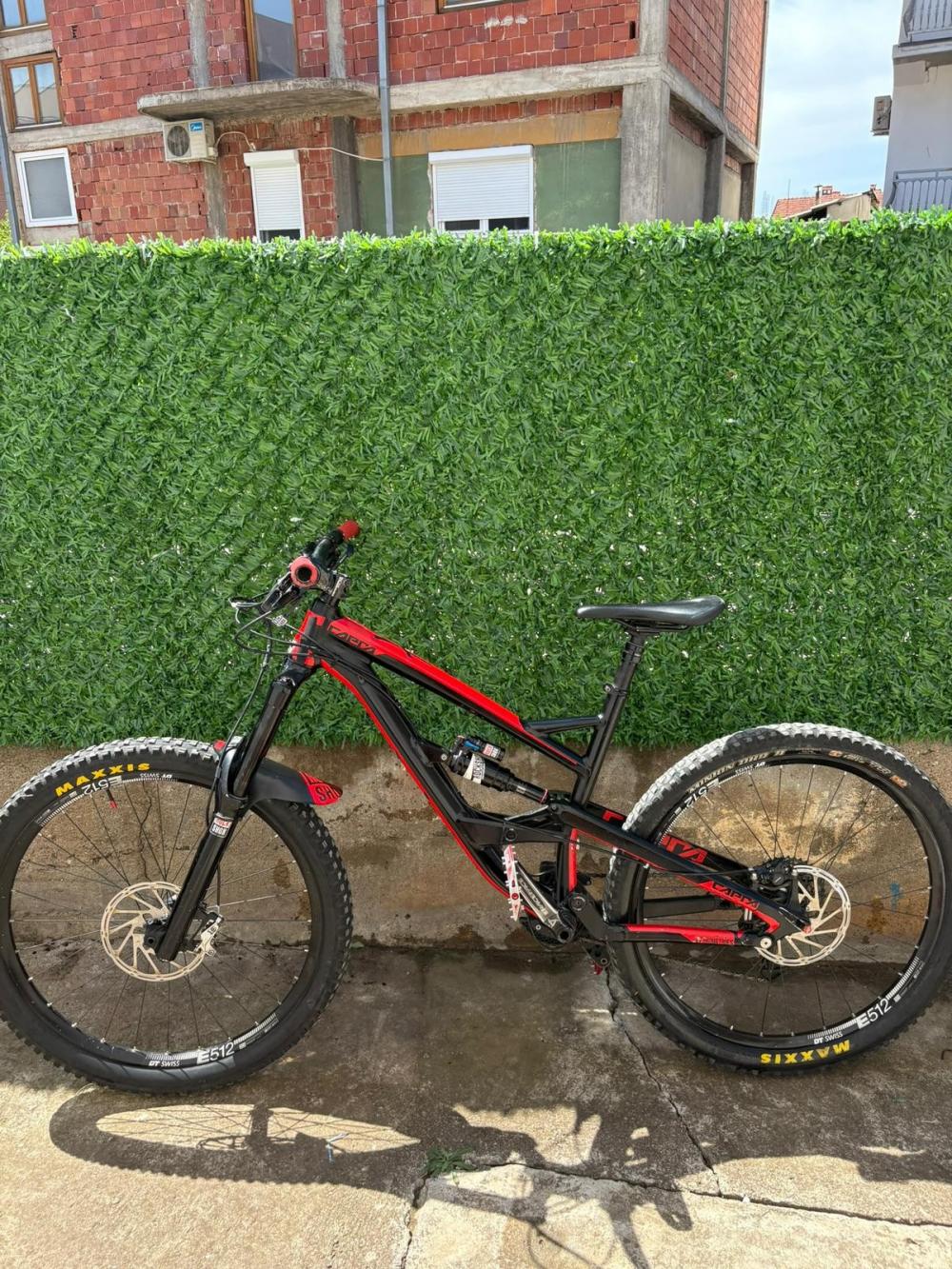 YT Capra AL Comp - Cikloberza Mali Oglasi - 2Bike.rs